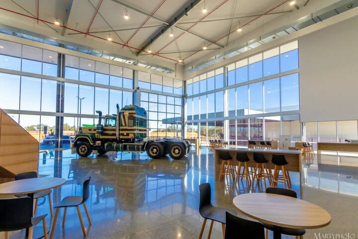 Volvo Trucks And Buses Facility - Spaceframe Design + Construct Solutions