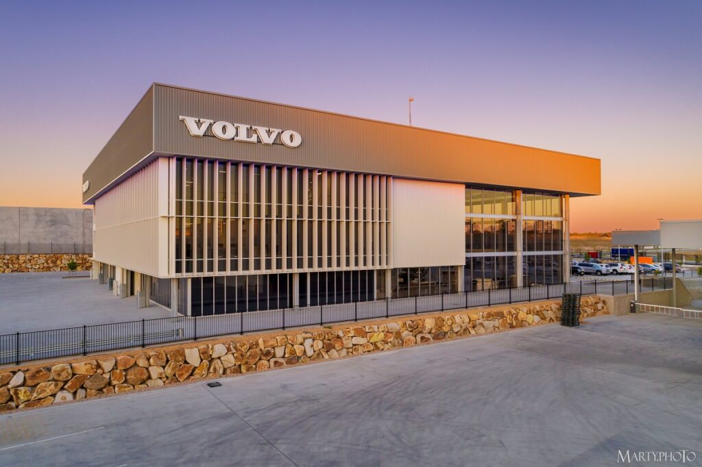 Volvo Trucks And Buses Facility - Spaceframe Design + Construct Solutions
